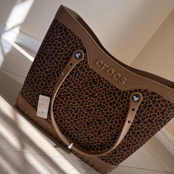 CROCS | Bags | Crocs Leopard Large Tote Nwt | Poshmark
